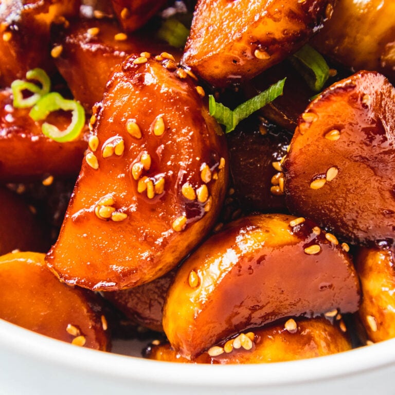 Gamja Jorim (Korean Braised Potatoes Side Dish)